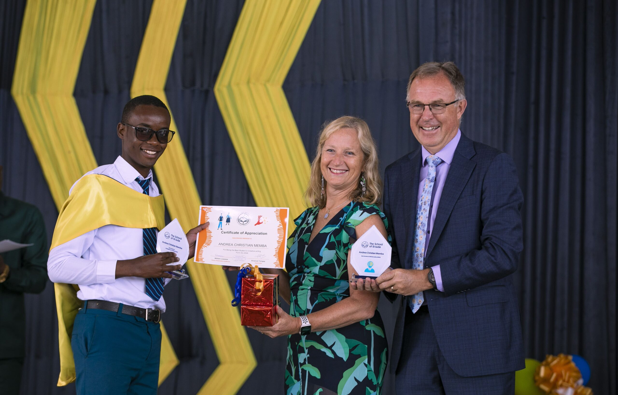 St Jude’s 10th Form 6 graduation – St Jude's News – The School of St Jude